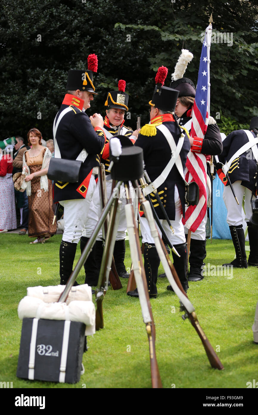 Soldiers bath hi-res stock photography and images - Alamy