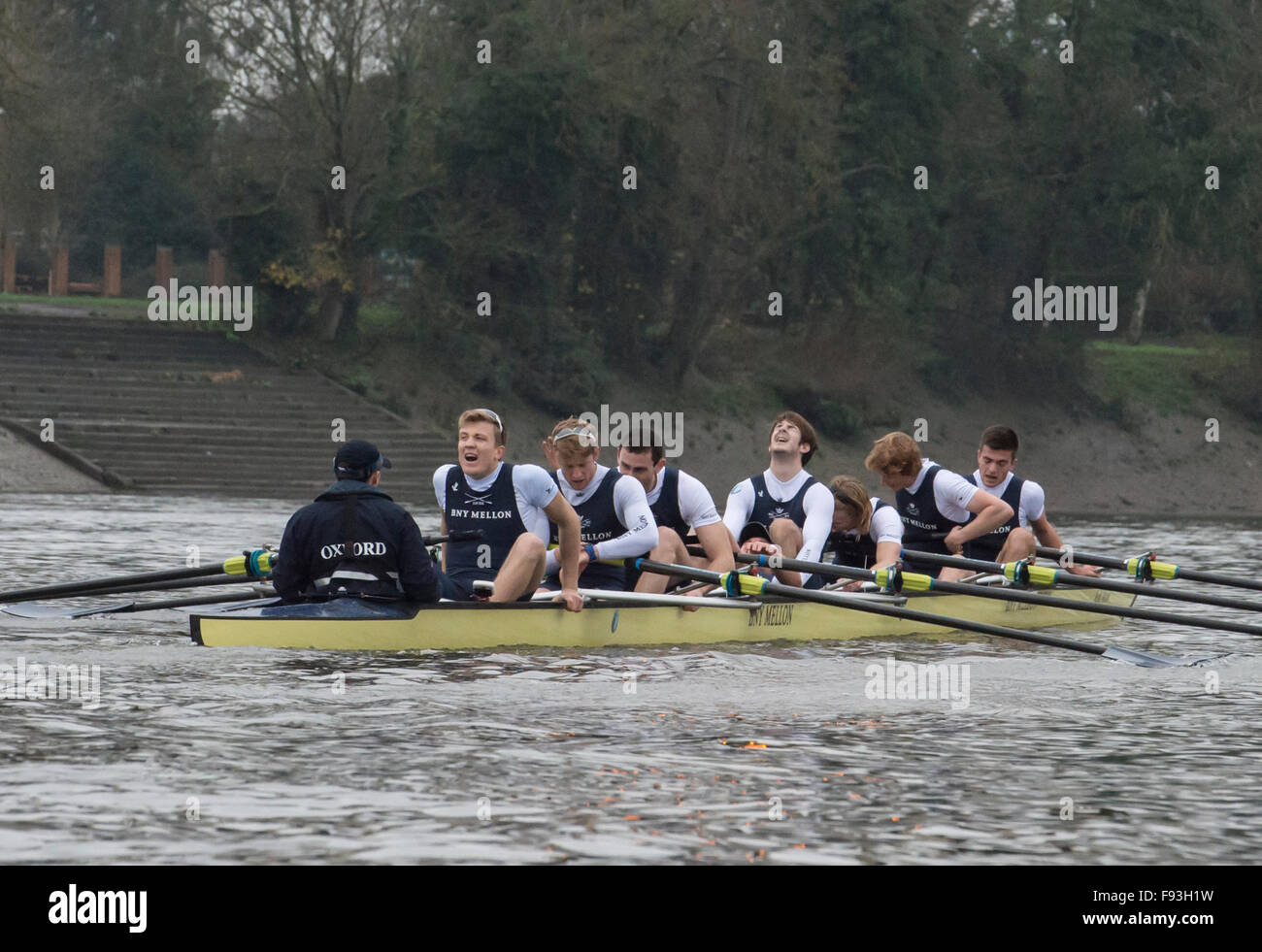 River Thames, UK. 13th December, 2015. Boat Race Trial VIIIs. Oxford ...