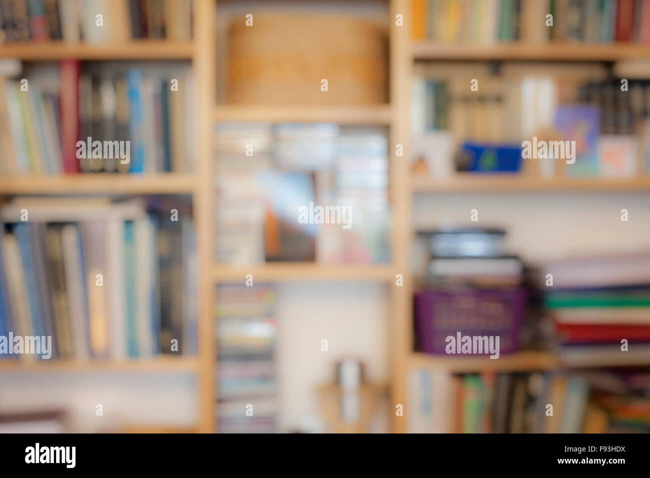 Background bookshelves hi-res stock photography and images - Alamy