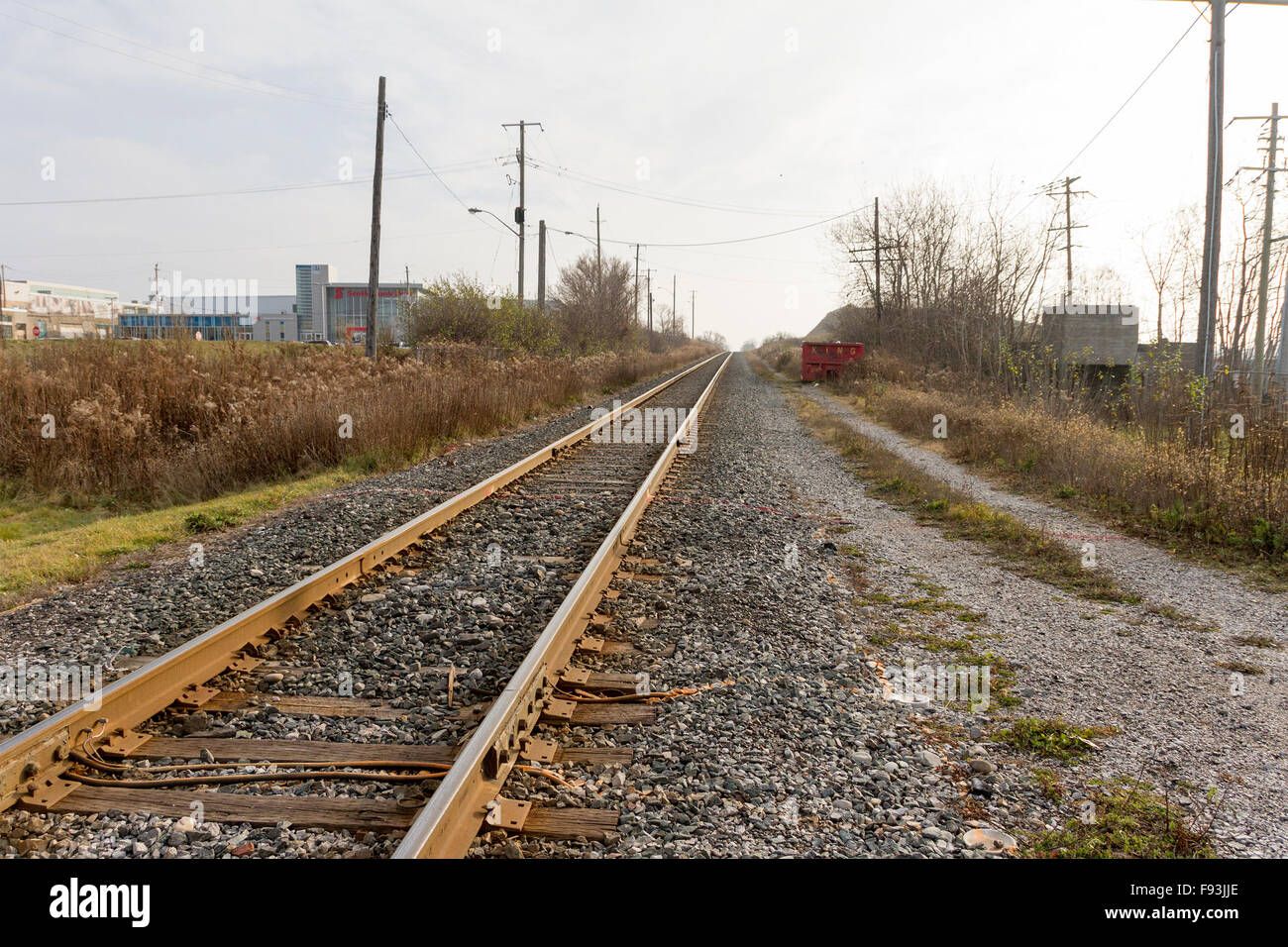 Railway tracks heading into the horizon Stock Photo - Alamy