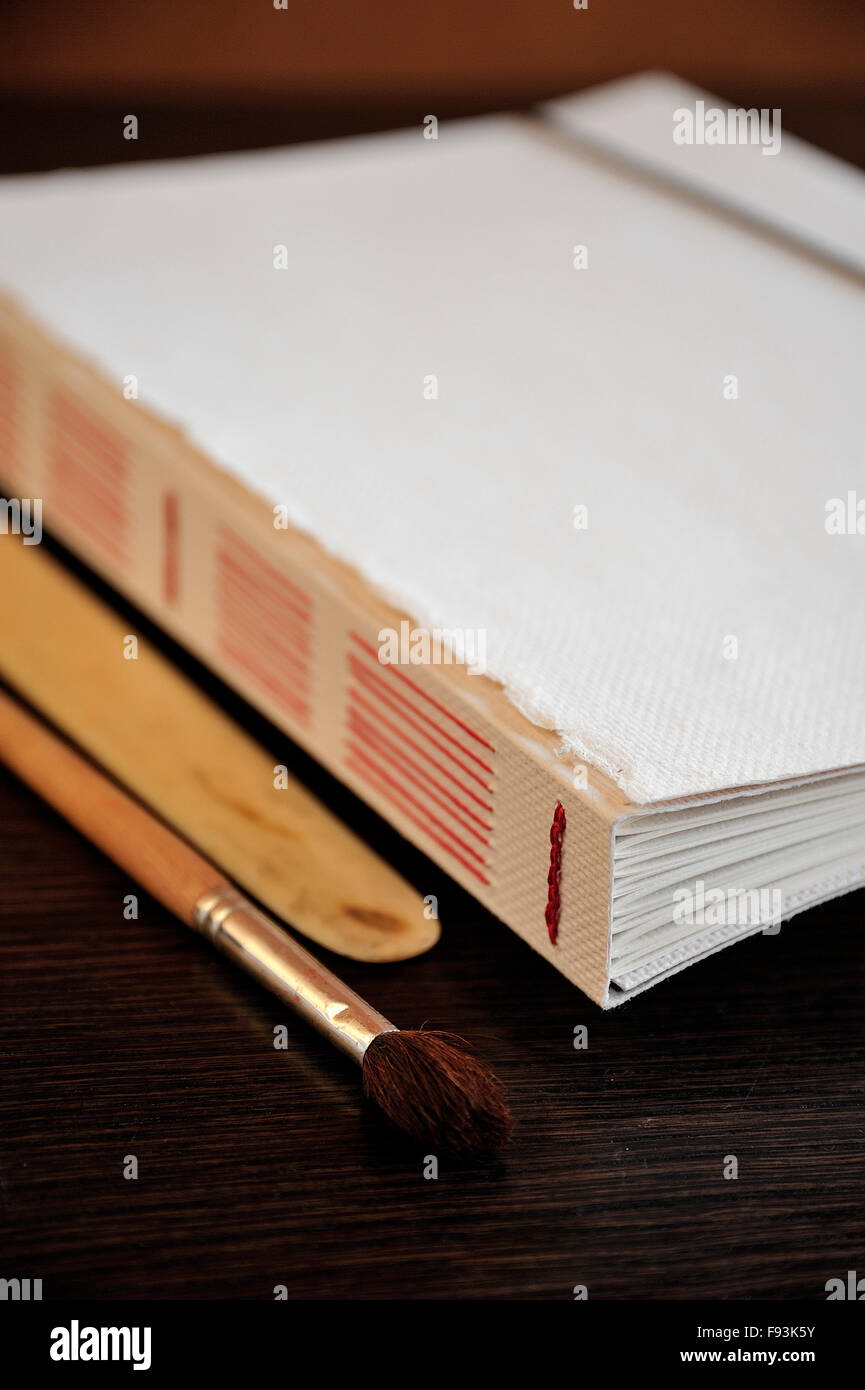 Handcrafted journals hi-res stock photography and images - Alamy