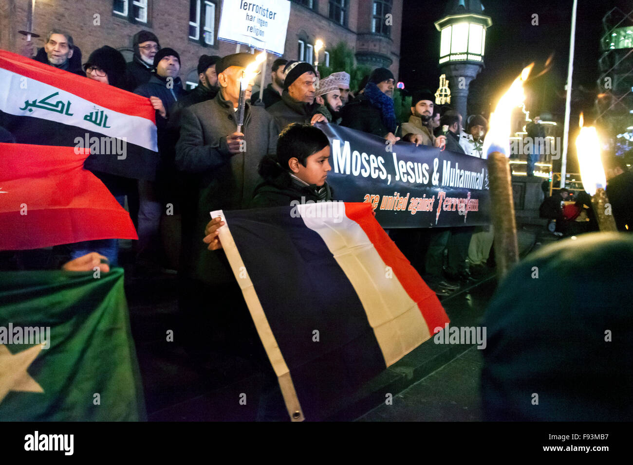 Copenhagen, Denmark. 13th December, 2015. Muslim children display flags ...