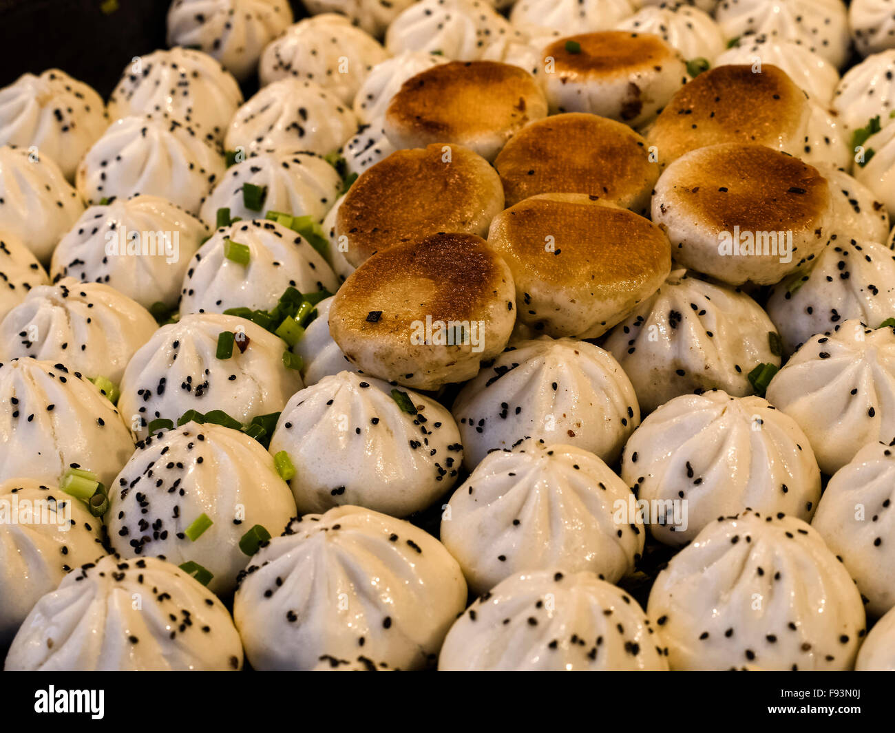 Donghuamen-Nachtmarkt in Peking, China, Asien Stock Photo - Alamy