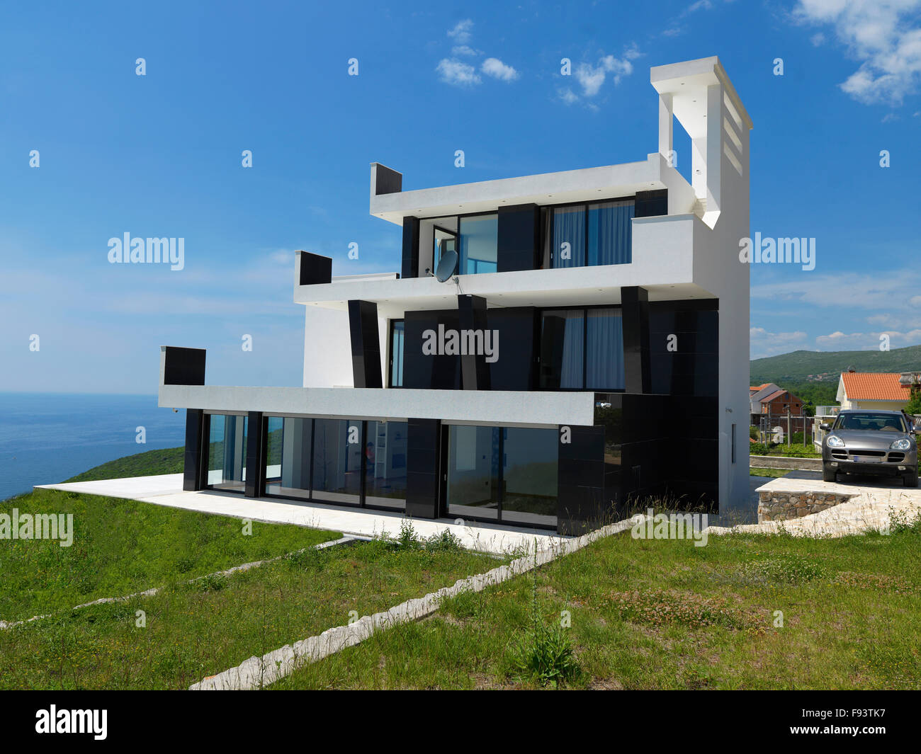 External view of a contemporary house modern villa Stock Photo - Alamy