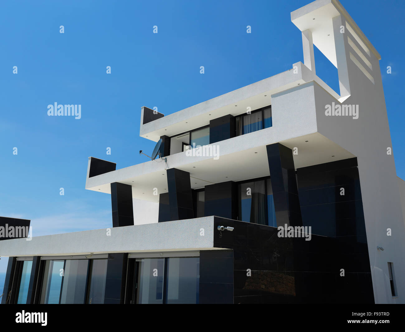 External view of a contemporary house modern villa Stock Photo - Alamy