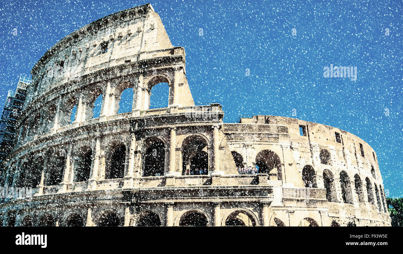 The colosseum with snow hi-res stock photography and images - Alamy