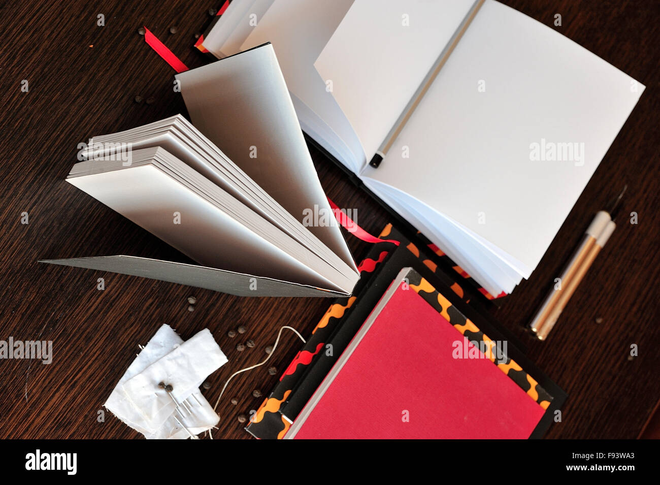 Handcrafted journals hi-res stock photography and images - Alamy