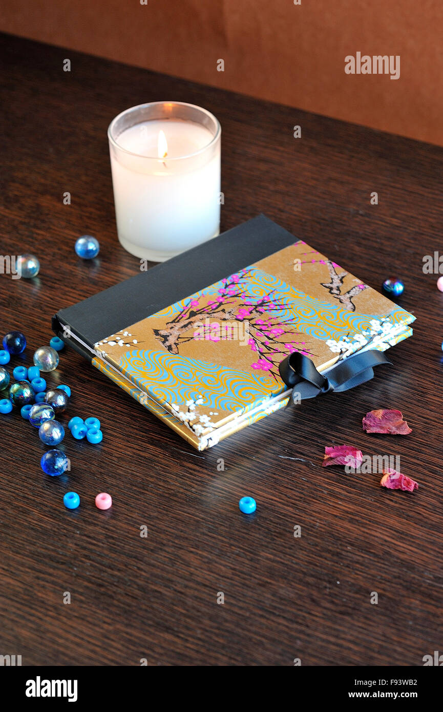 Handcrafted journals hi-res stock photography and images - Alamy