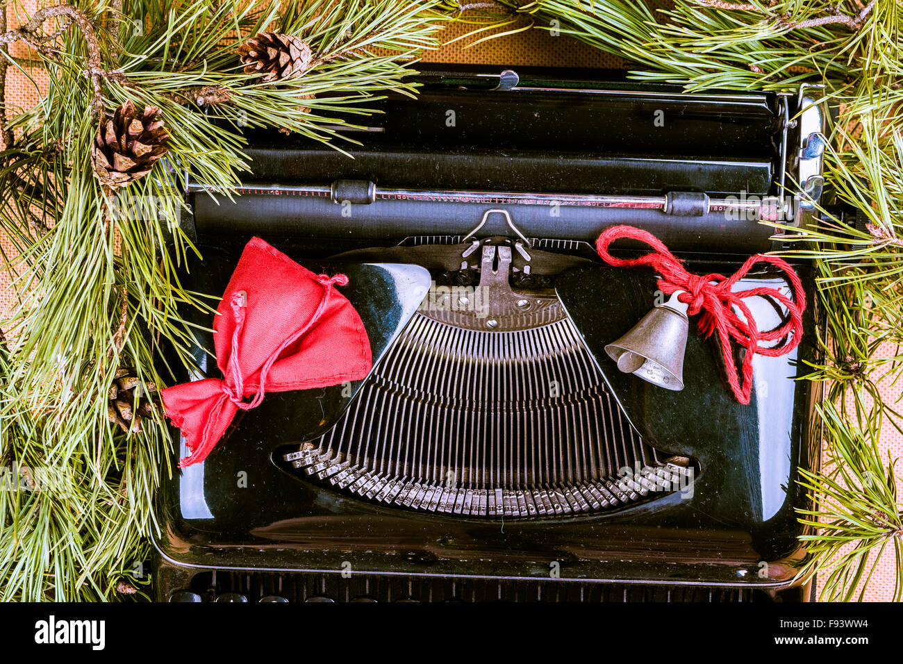 Vintage typewriter for Christmas Stock Photo - Alamy