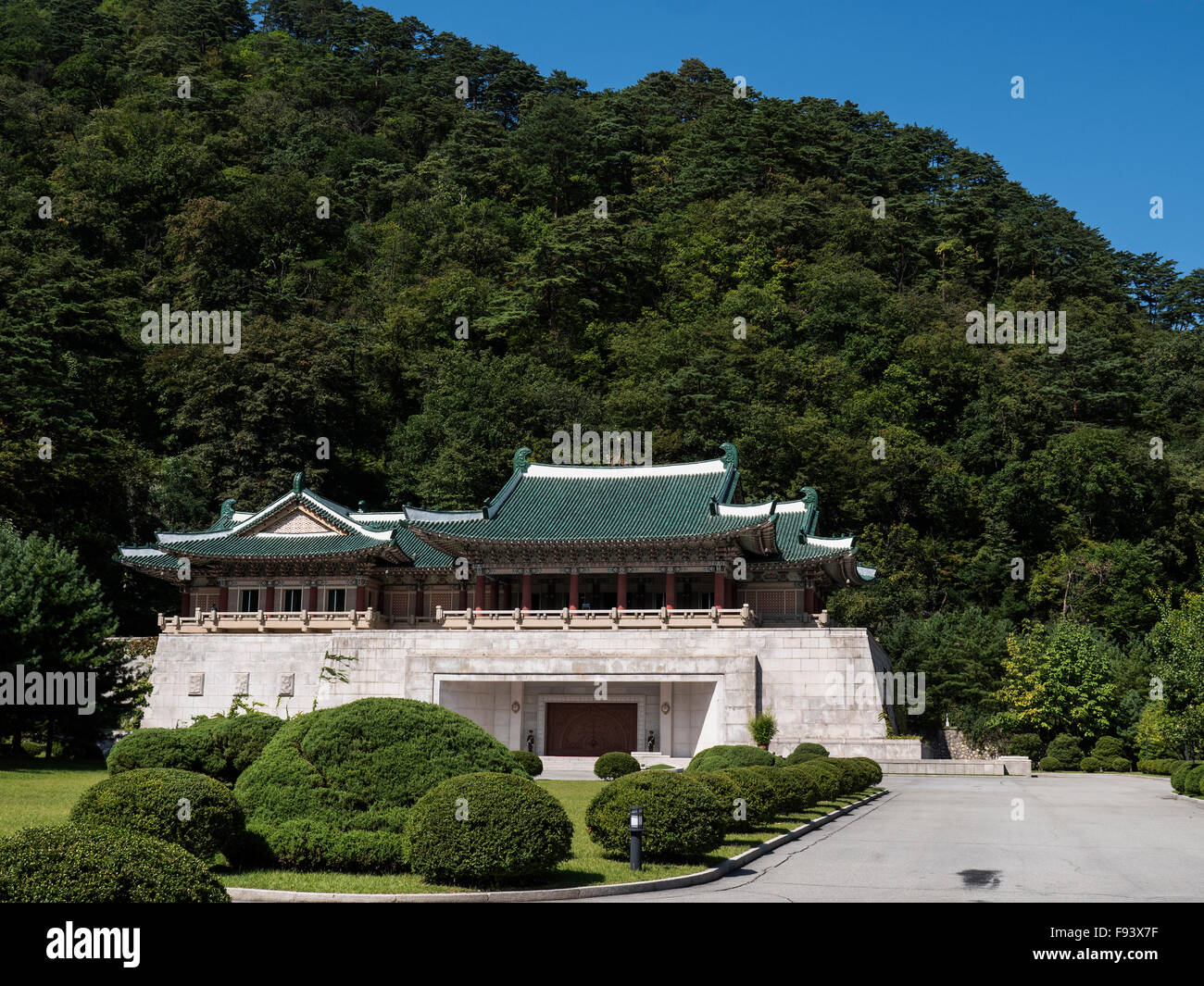 building of friendship exhibition in Myoohyang-Mountains, North Korea ...