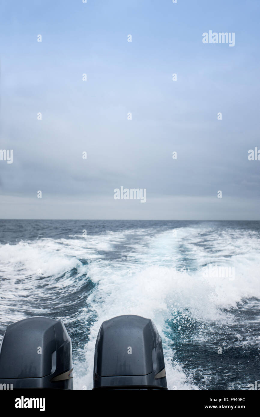 Back end of boat hi-res stock photography and images - Alamy