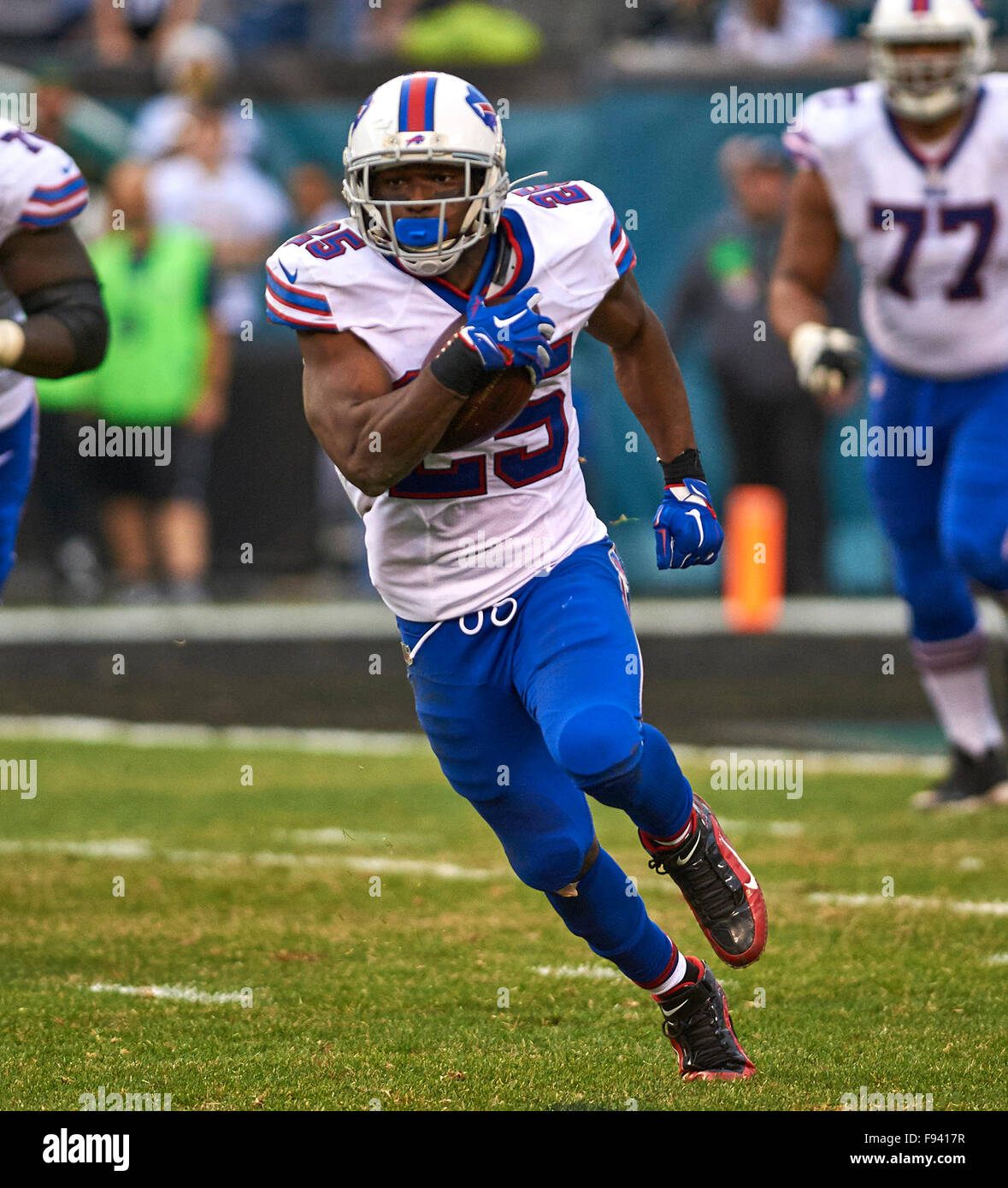Philadelphia, Pennsylvania, USA. 13th Dec, 2015. Bills' running back ...