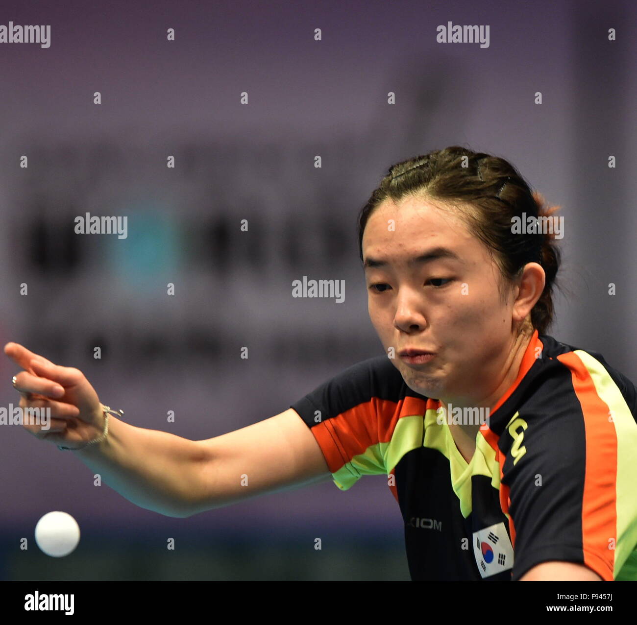 Lisbon, Portugal. 13th Dec, 2015. South Korea's Jeon Jihee returns a ...