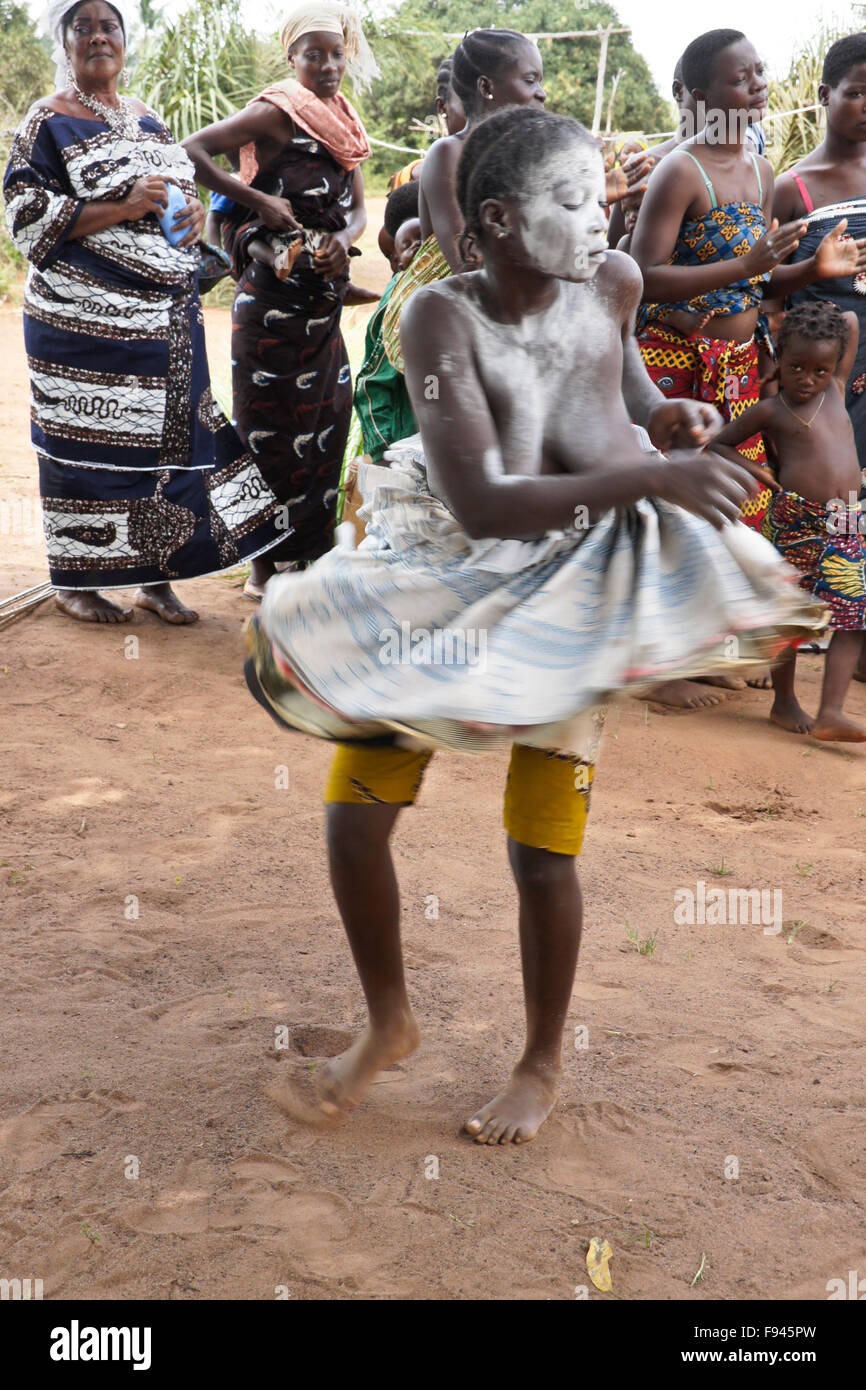 Vodun (voodoo) ceremony for Gambada divinity, where this woman is ...