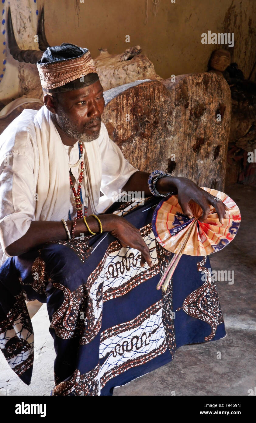 Voodoo shrine hi-res stock photography and images - Alamy