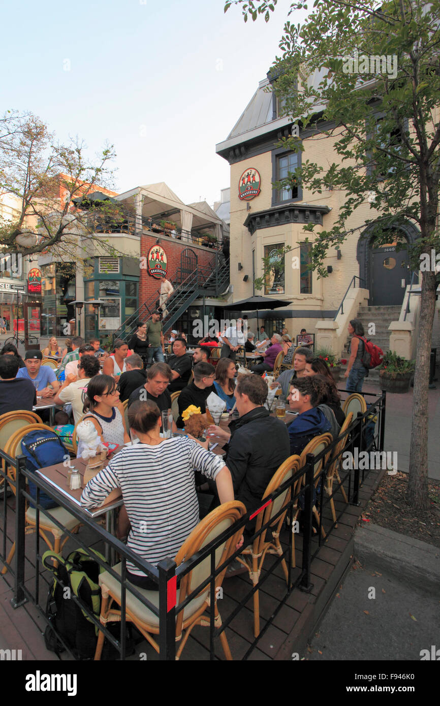 Montreal cafe hi-res stock photography and images - Alamy