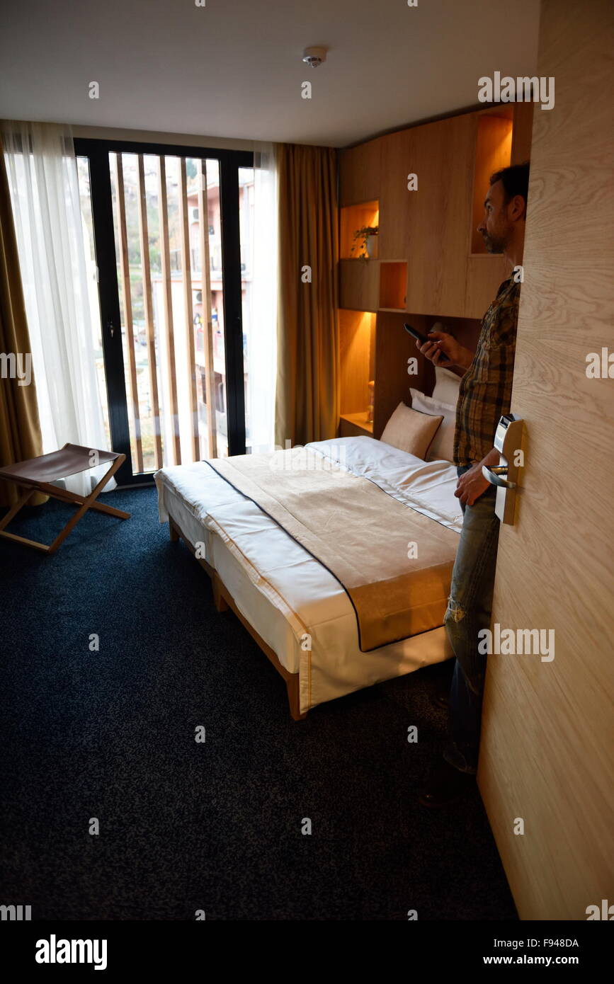 Interior of modern comfortable hotel room Stock Photo - Alamy