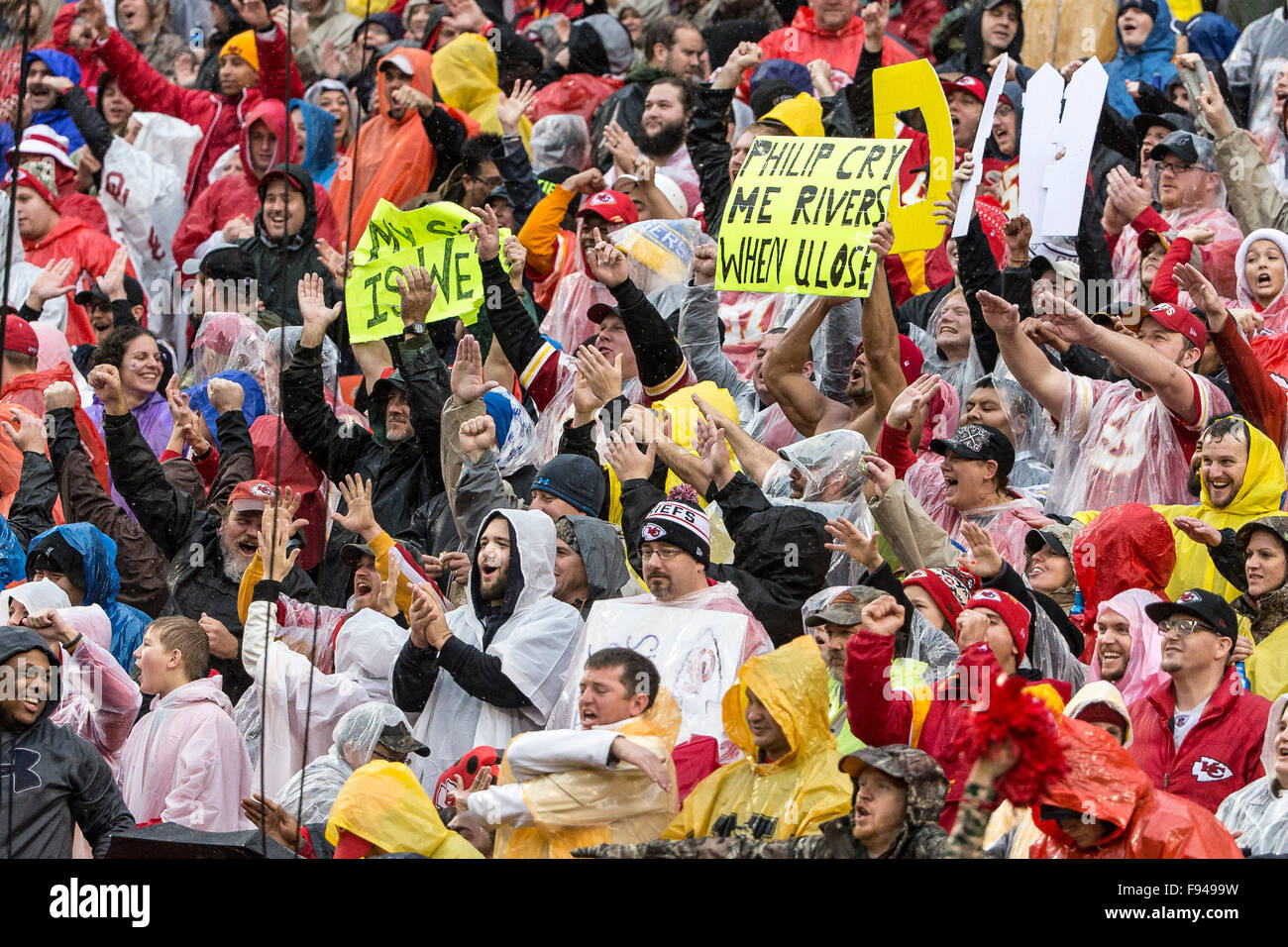 December 13, 2015: Kansas City Chiefs fans celebrate a missed field ...