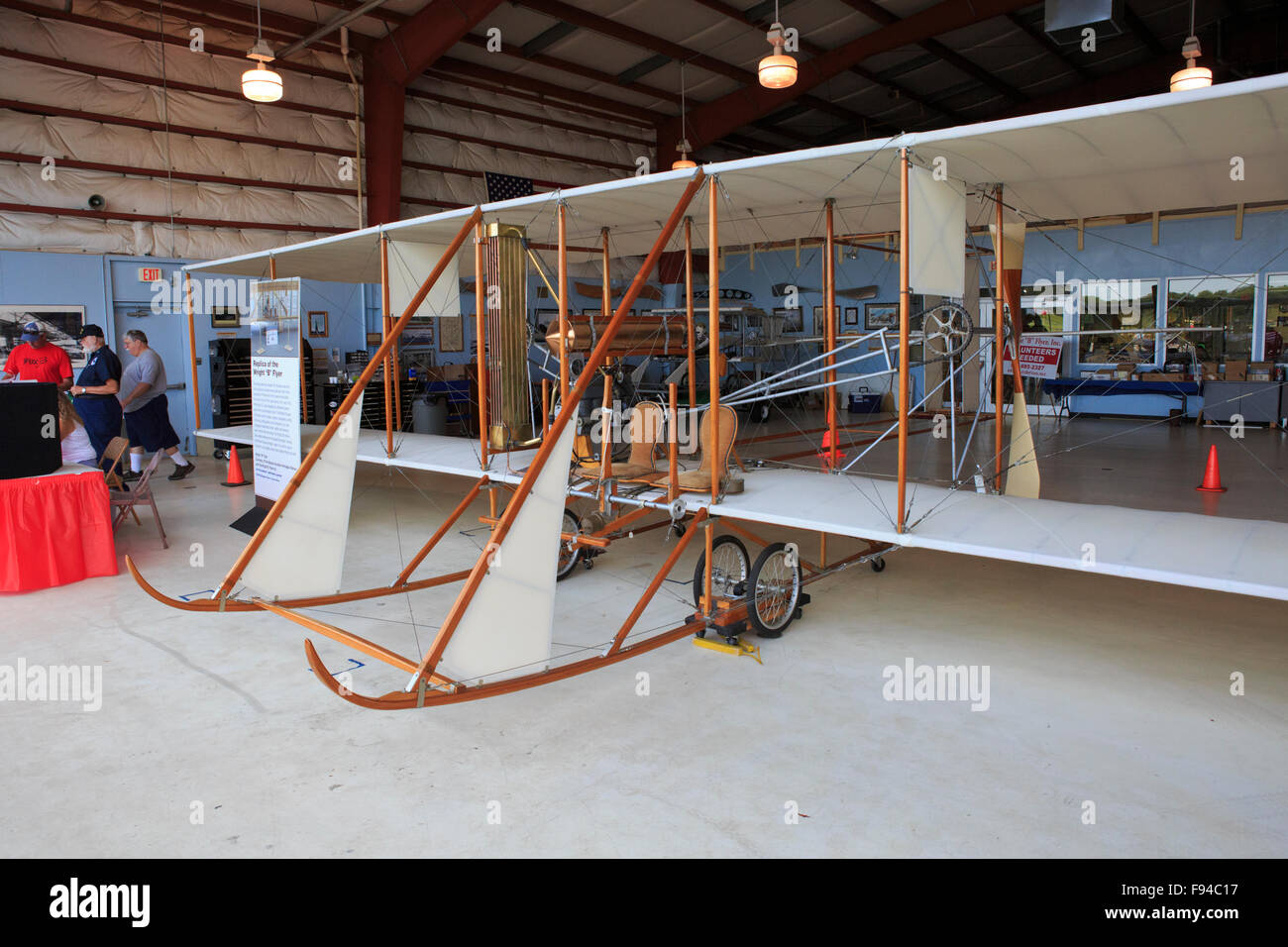 Wright brothers model b hi-res stock photography and images - Alamy