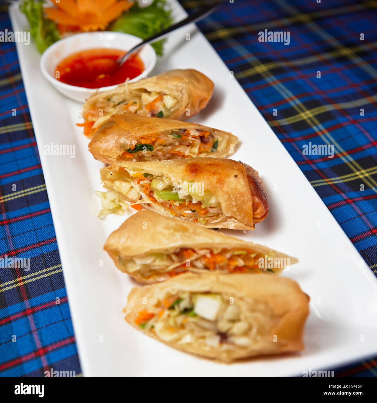 Crispy spring rolls hi-res stock photography and images - Alamy