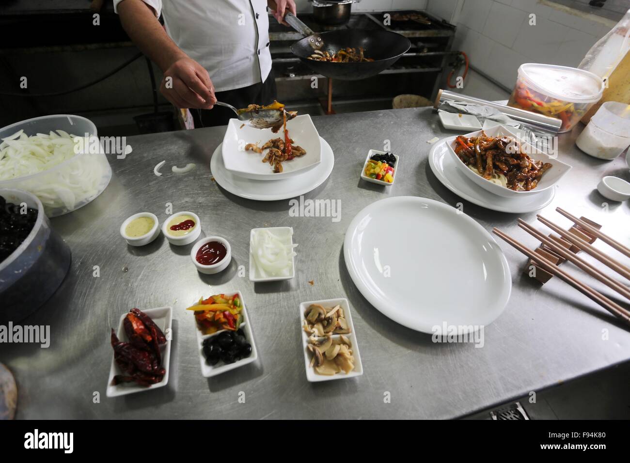 Palestinian chef hi-res stock photography and images - Alamy
