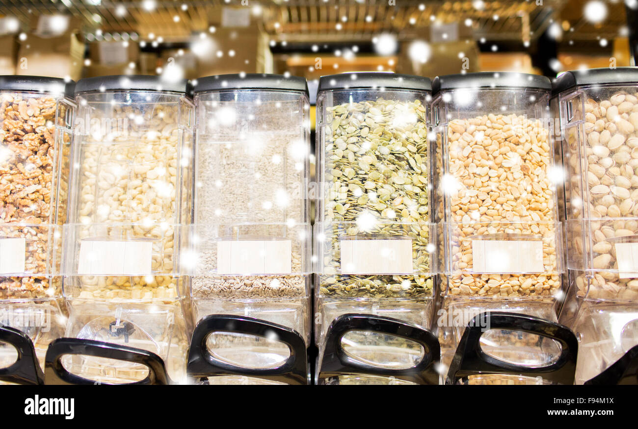 Nuts and seeds container hi-res stock photography and images - Alamy