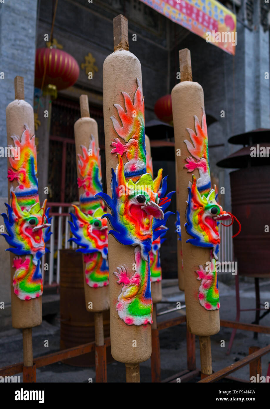 Giant incense sticks hi-res stock photography and images - Alamy