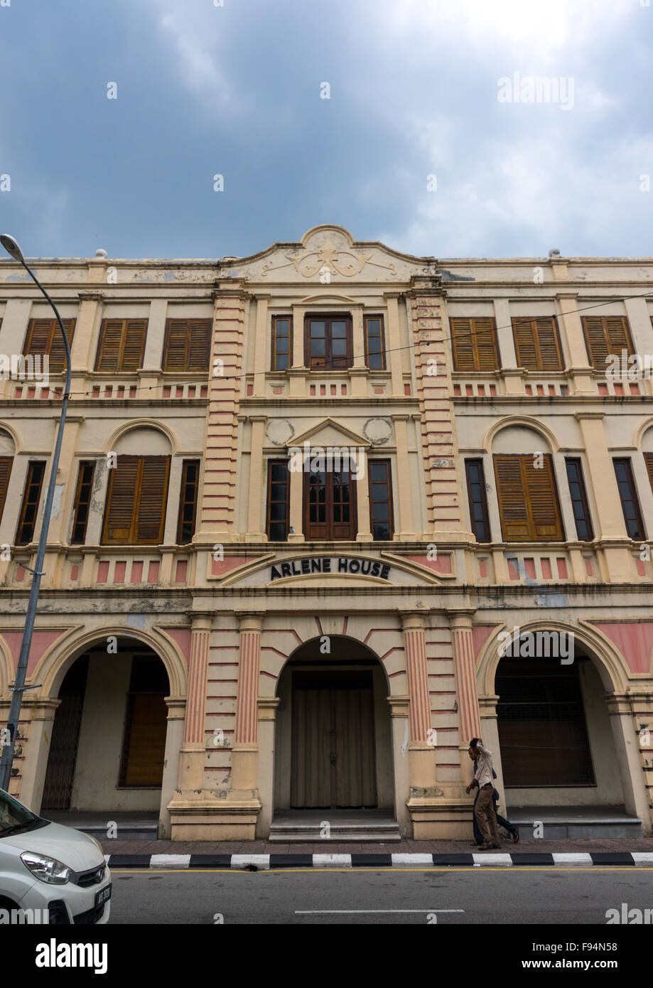 Old Colonial Building In The Unesco World Heritage Zone, Perak State ...