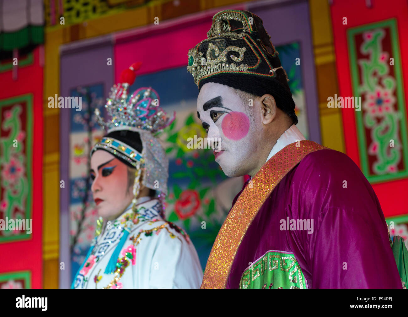 Chinese Opera Actors At Goddess Of Mercy Temple, Penang Island, George ...