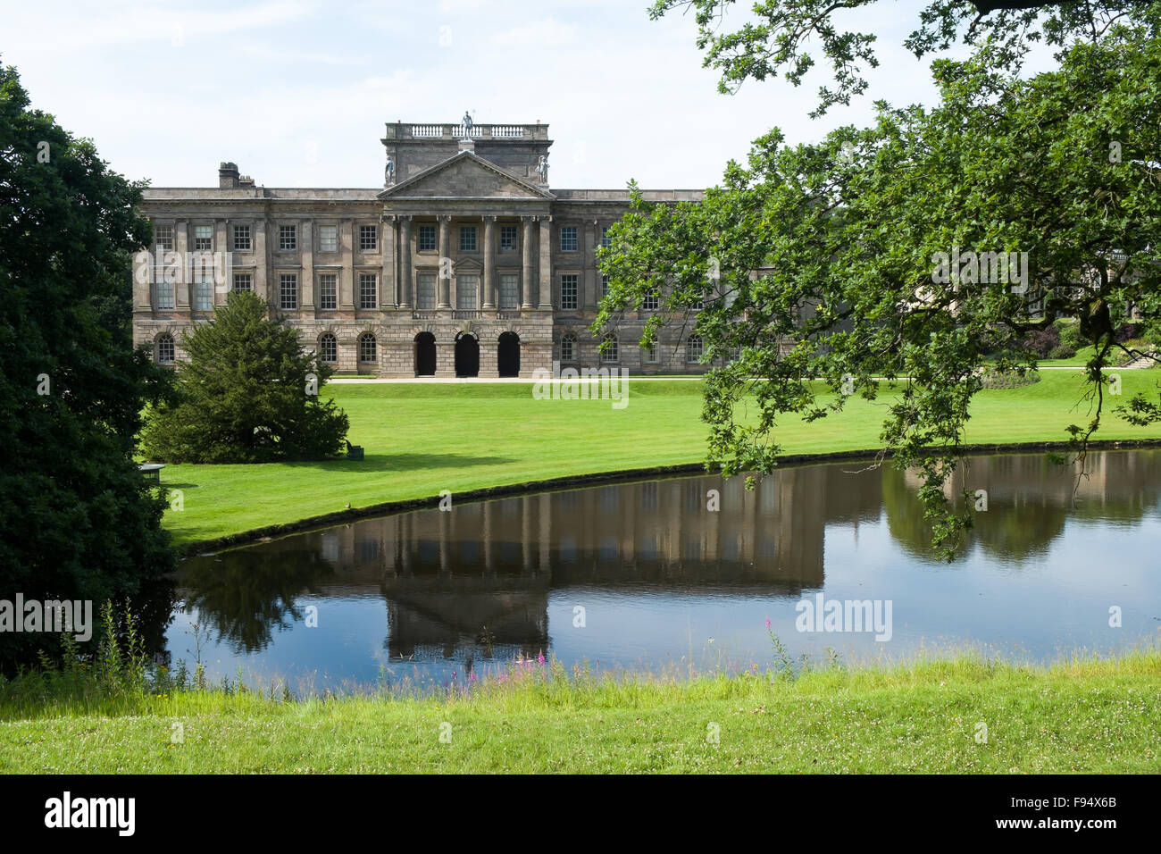 Lyme park hi-res stock photography and images - Alamy