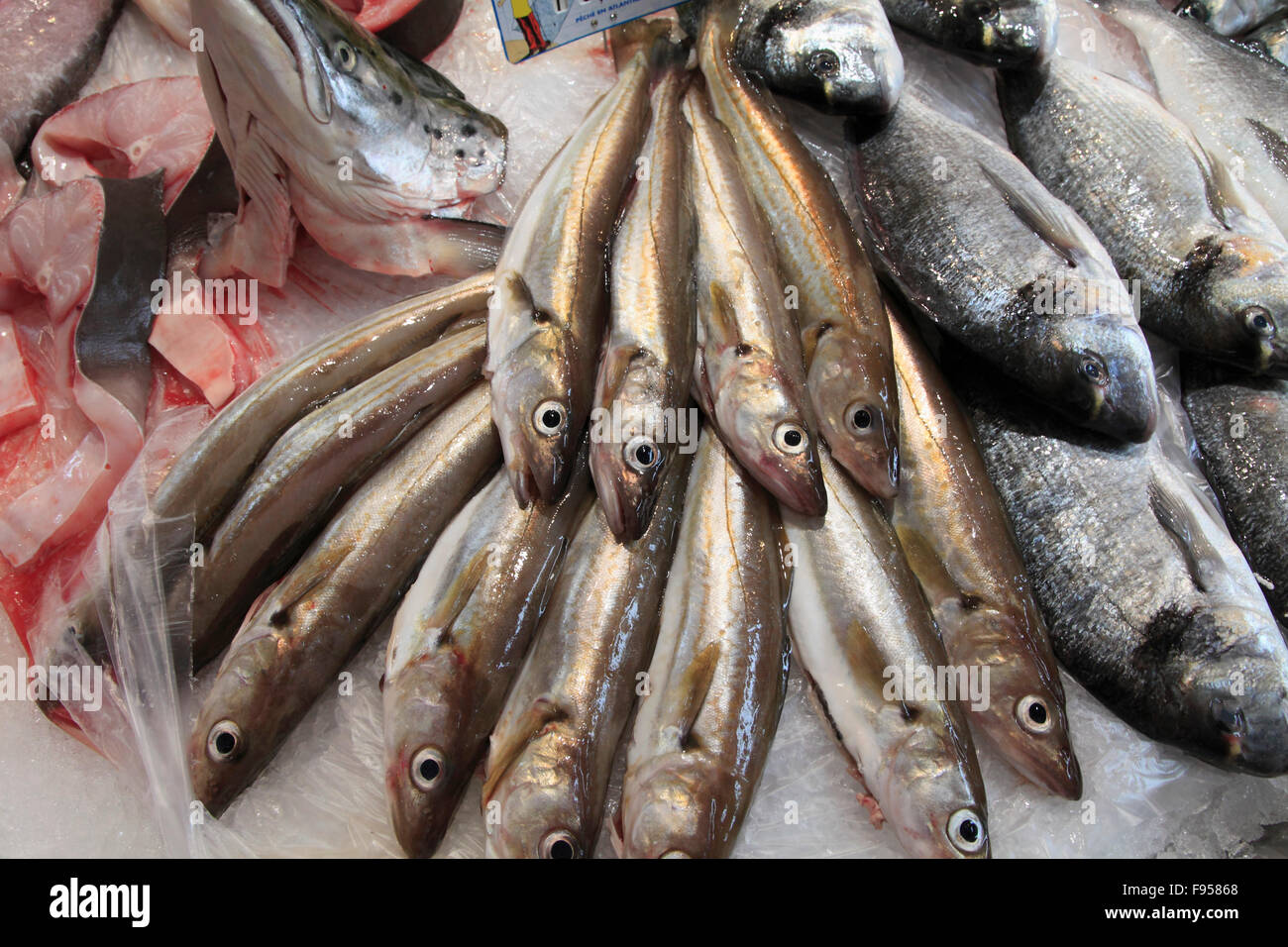 Food and fish hi-res stock photography and images - Alamy