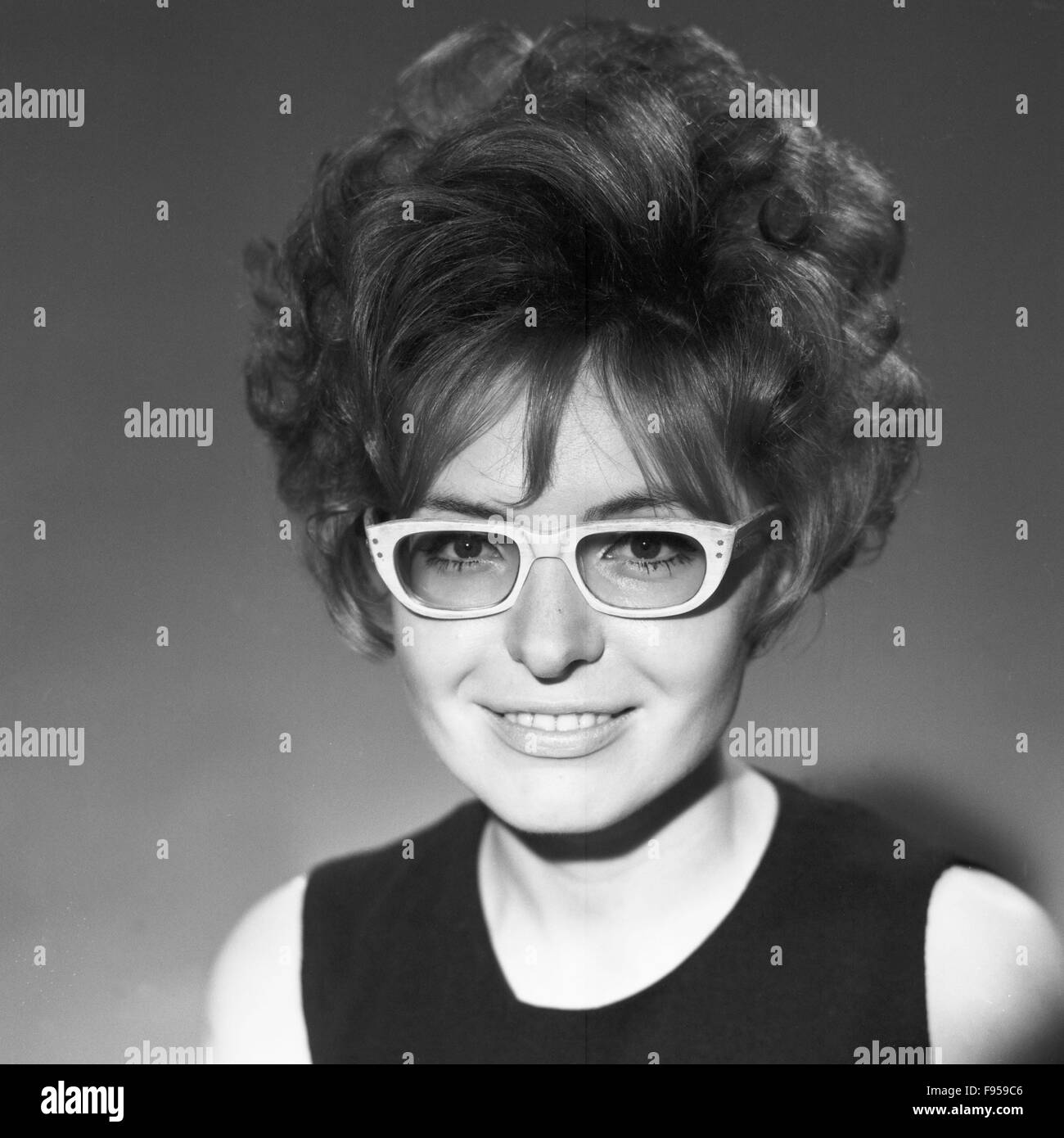 Television presenter and actress Black and White Stock Photos & Images ...