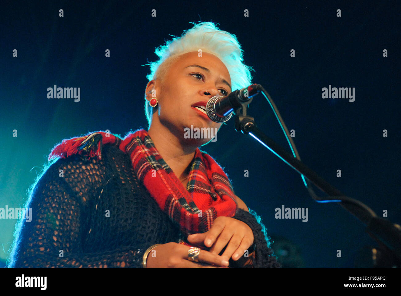 Emile sande in concert hi-res stock photography and images - Alamy