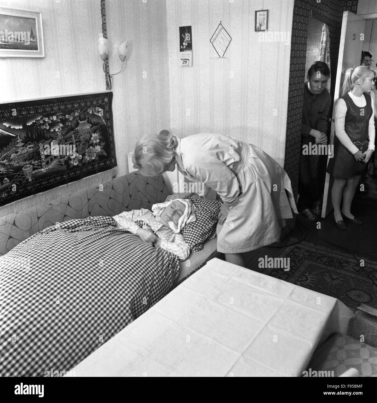 Spaghetti, Fernsehfilm, Deutschland 1968. Regisseur: Walter Davy ...