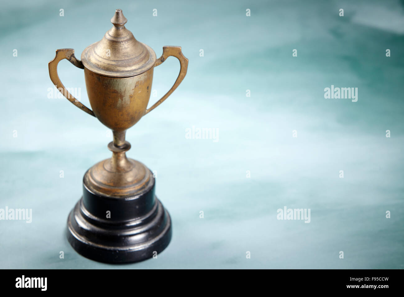 Vintage prize trophy cup hi-res stock photography and images - Alamy
