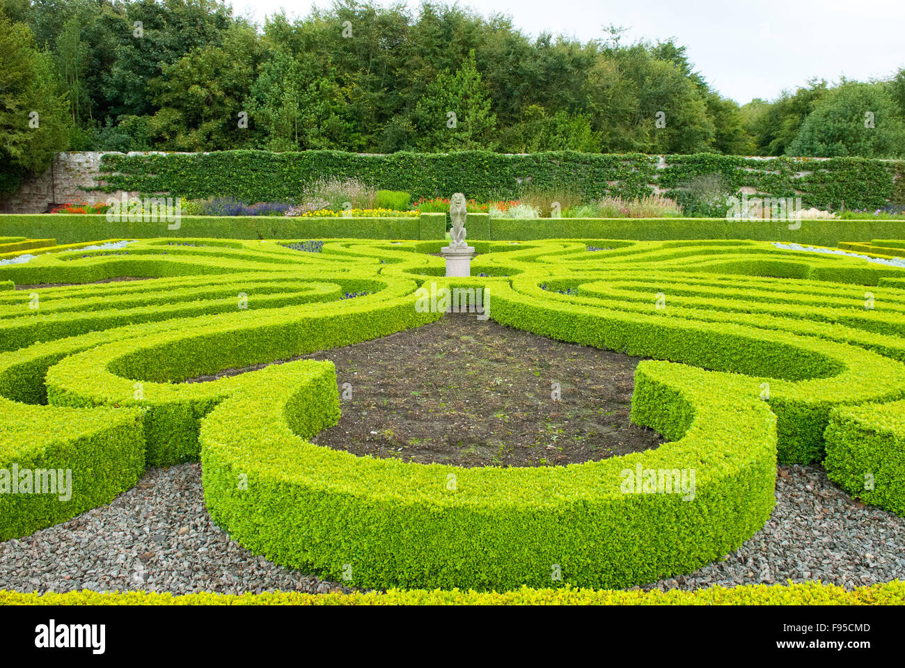 Pitmedden gardens hi-res stock photography and images - Alamy