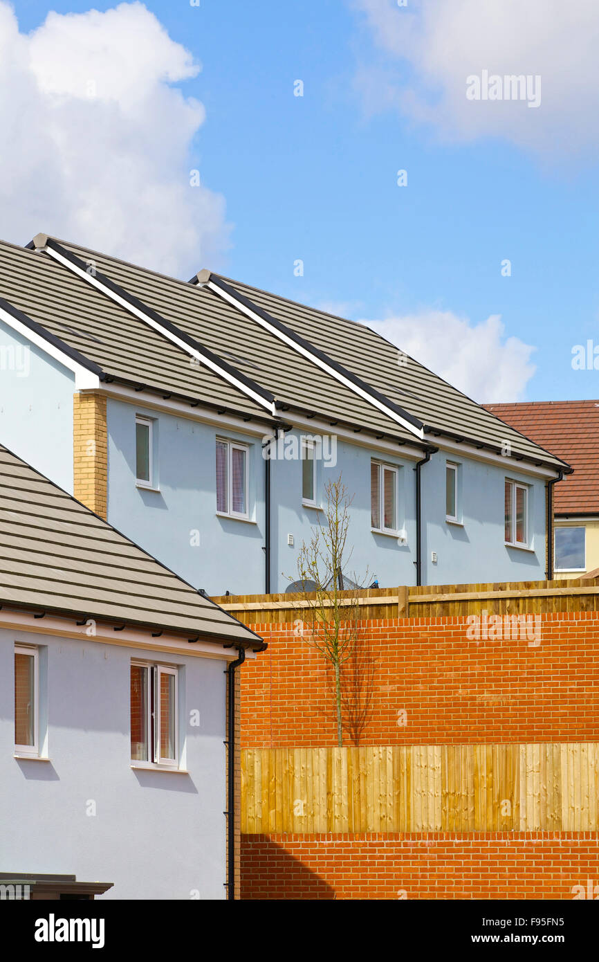 Back to back housing houses hi-res stock photography and images - Alamy