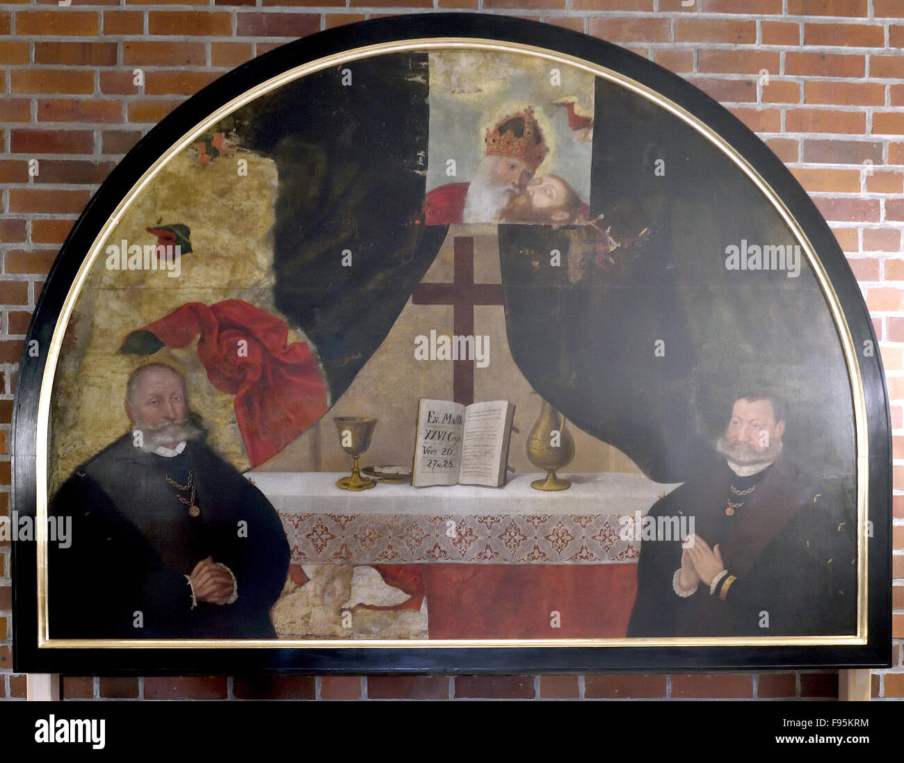 Throne of mercy hi-res stock photography and images - Alamy