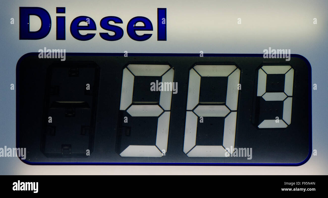 98 cents hi-res stock photography and images - Alamy