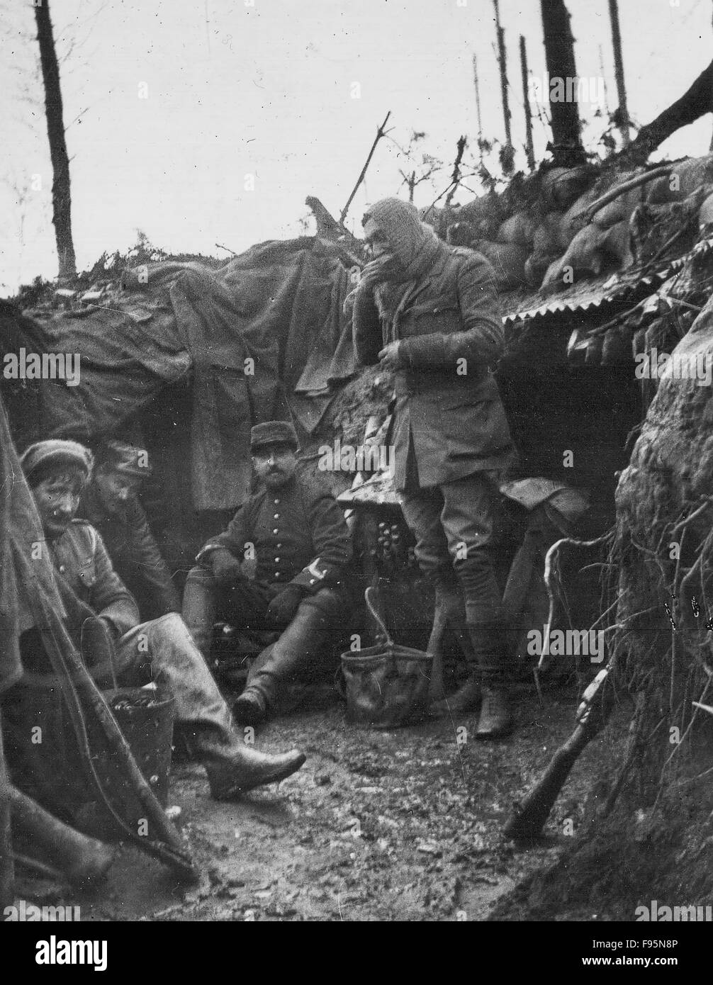 Ww1 trenches hi-res stock photography and images - Alamy