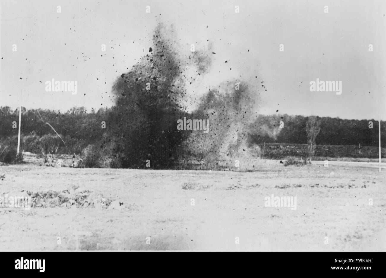 Wwi explosion hi-res stock photography and images - Alamy