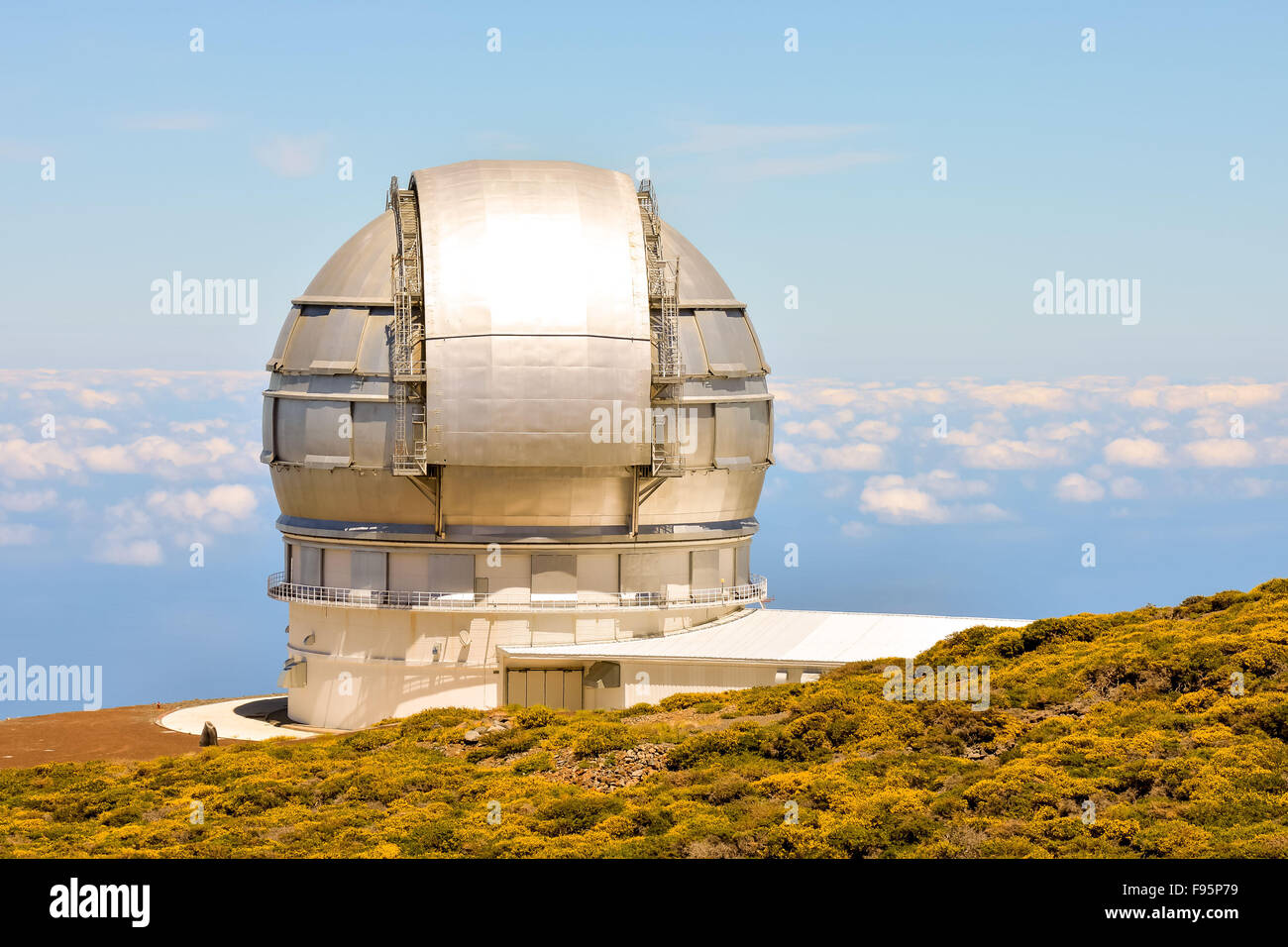 Astronomical Observatory Telescope Stock Photo - Alamy