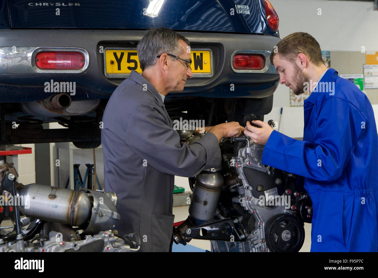 Mechanic apprenticeship hi-res stock photography and images - Alamy