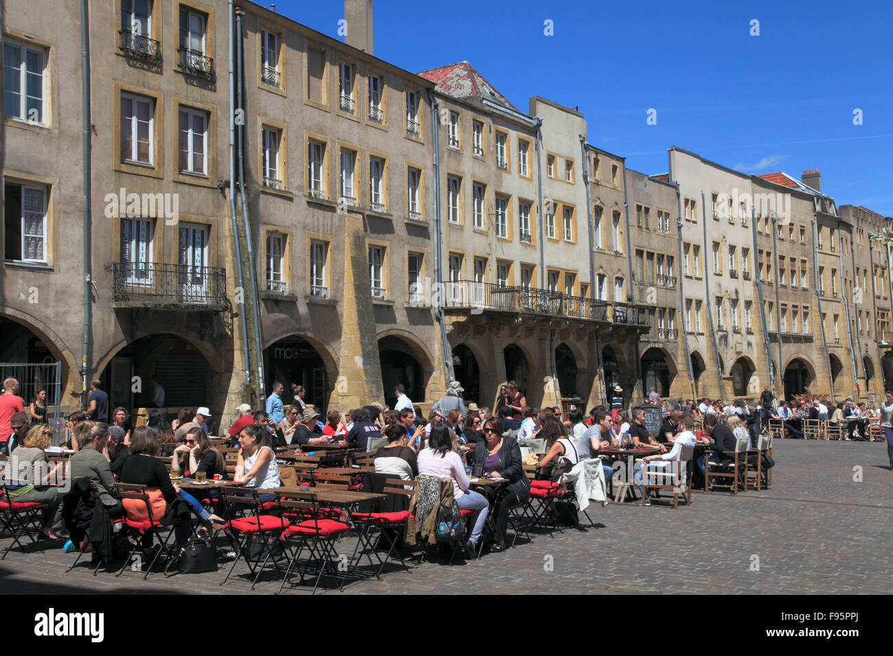 France, Lorraine, Metz, Place St-Louis, restaurant, people Stock Photo ...