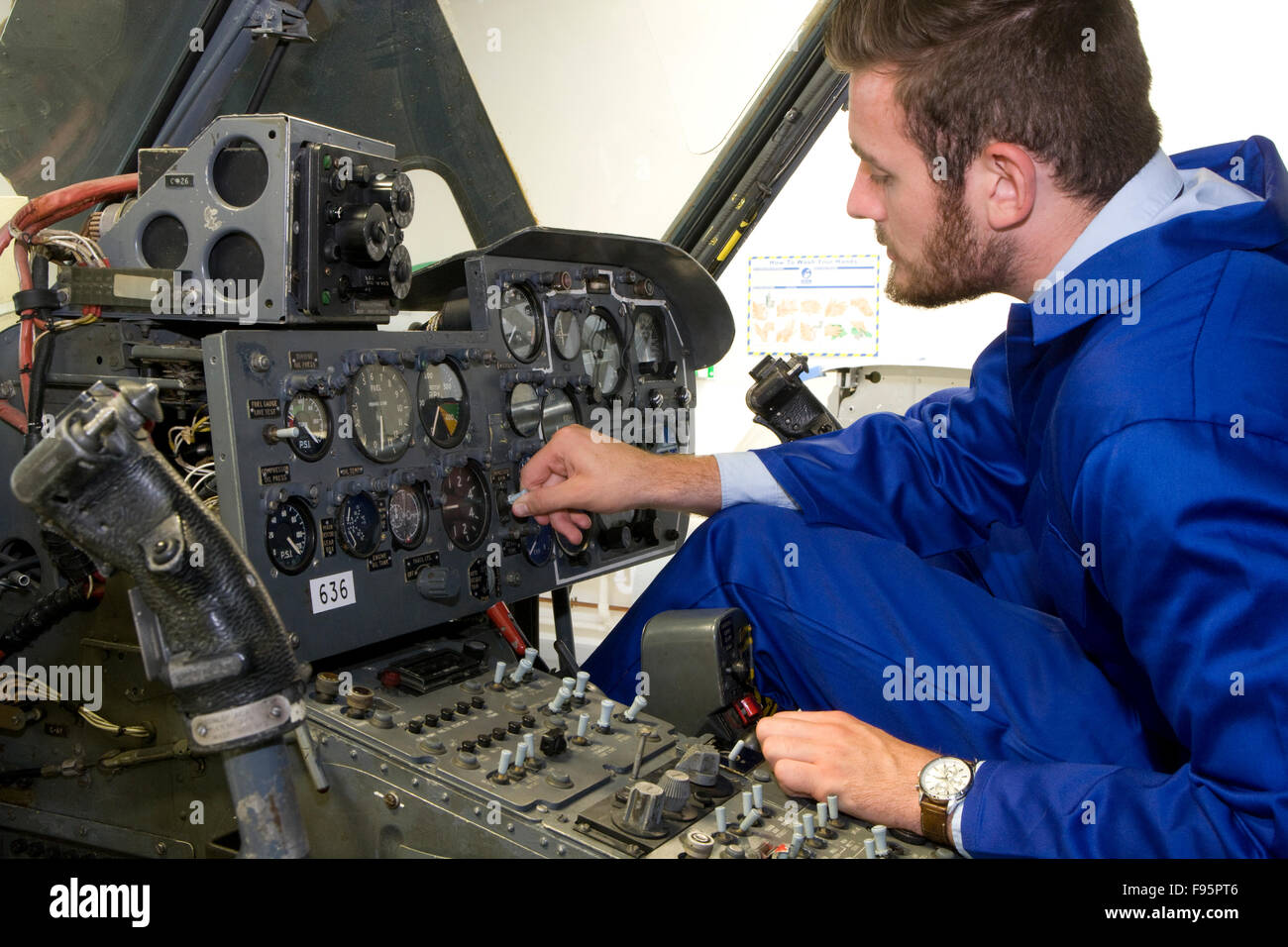 Aviation education hi-res stock photography and images - Alamy