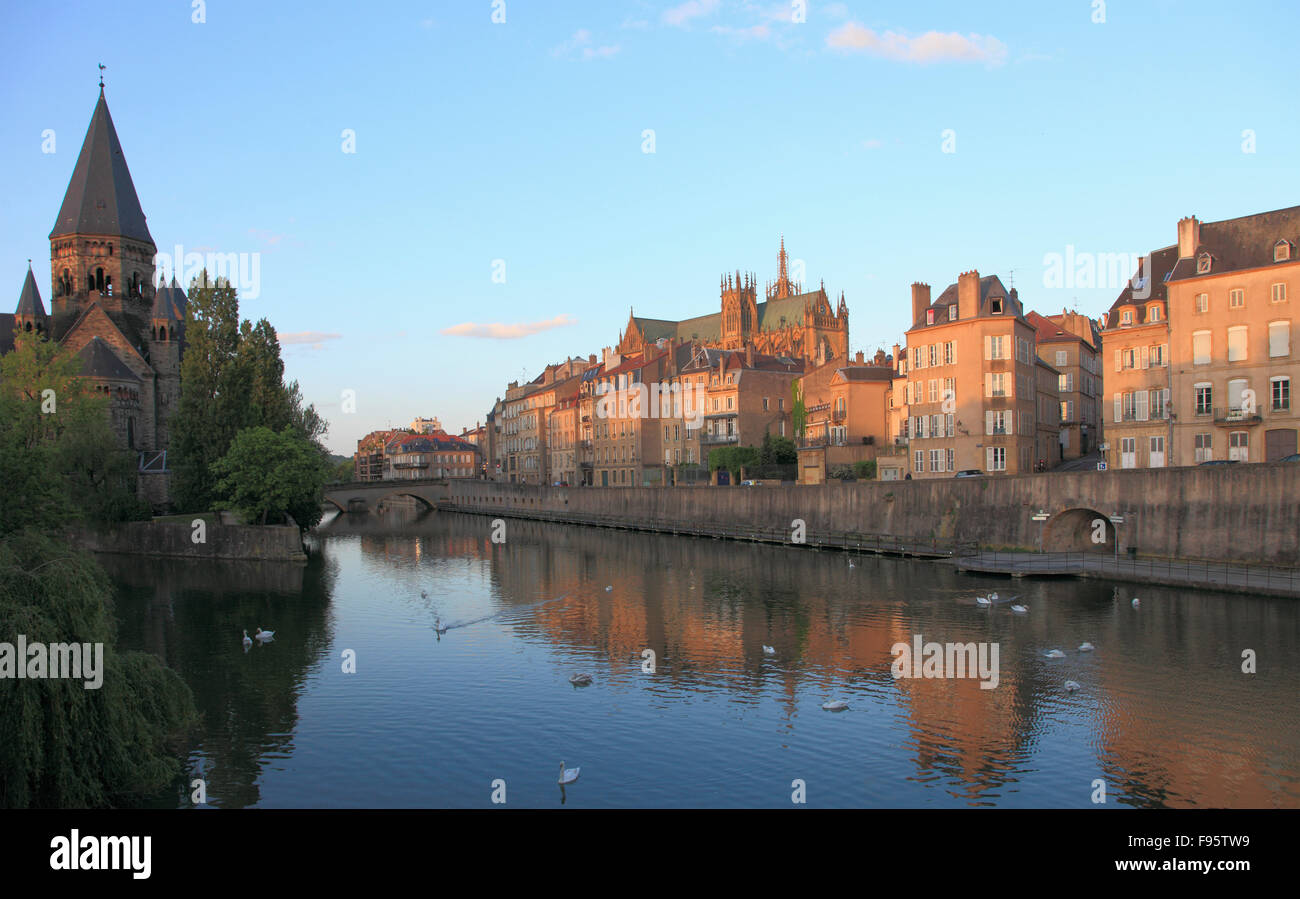 France, Lorraine, Metz, skyline, Moselle River Stock Photo - Alamy