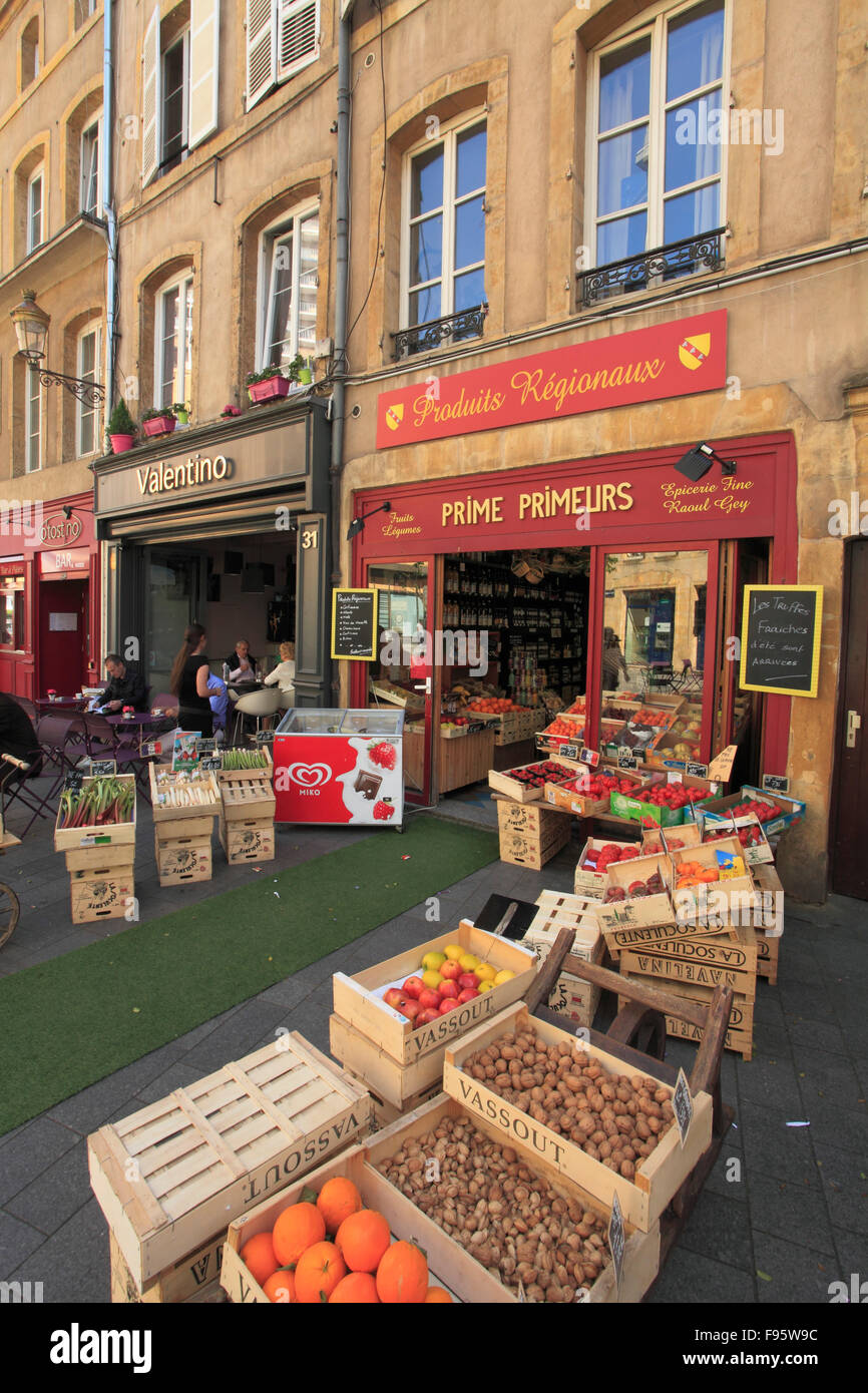 Grocery shop hi-res stock photography and images - Alamy