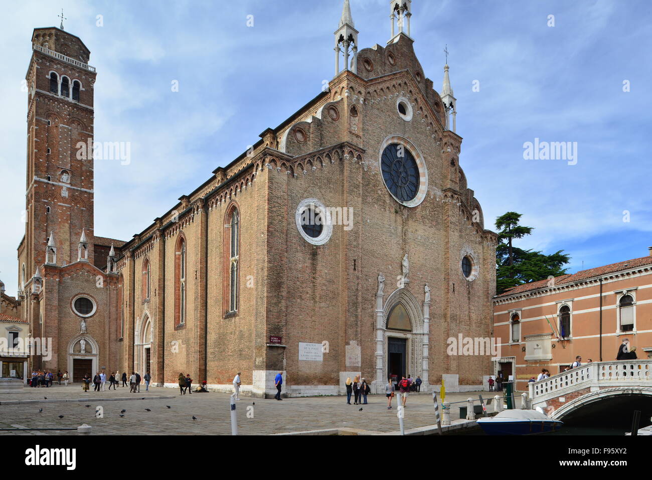 Basilica di Santa Maria Gloriosa dei Frari, Venice, Italy Stock Photo ...