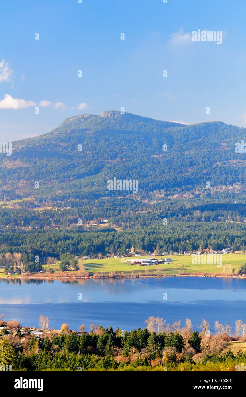 Mt prevost hi-res stock photography and images - Alamy
