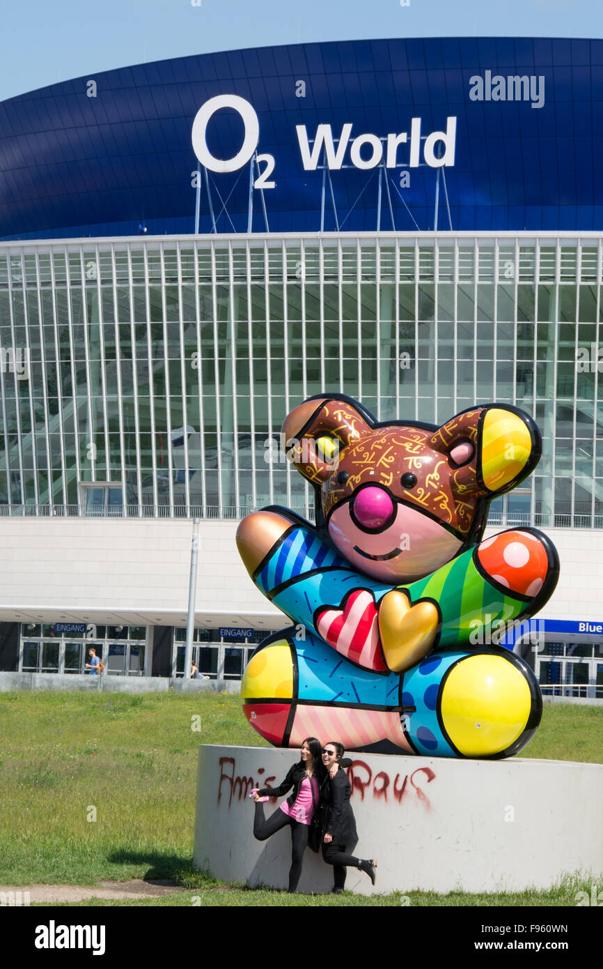 World stadium hi-res stock photography and images - Alamy